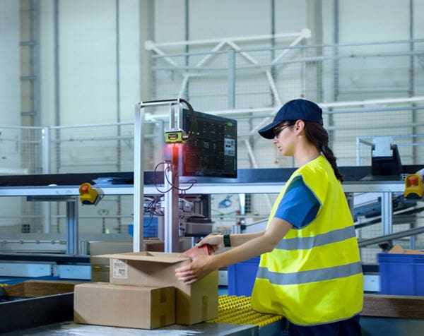 Faster Shipping Operations - Pack Benches with Overhead Scanners - CSSI ...